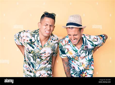 Gay Massage Fotos Und Bildmaterial In Hoher Auflösung Alamy