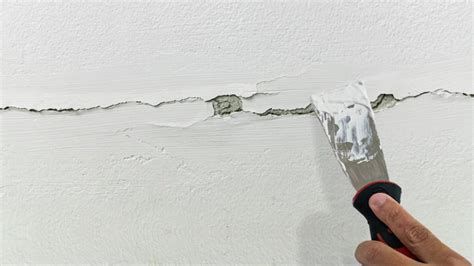Comment réparer une fissure dans un mur méthode simple Comment