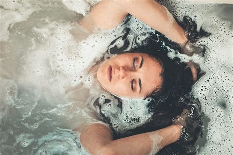 National Bathtub Party Day Magical Ways To Celebrate December Th