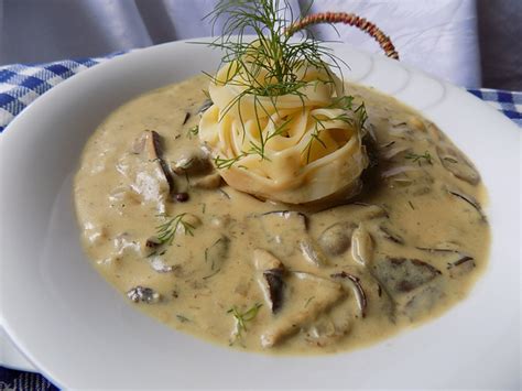 Galerie Houby na talíři Recept houby na kyselo se smetanou fotka 2