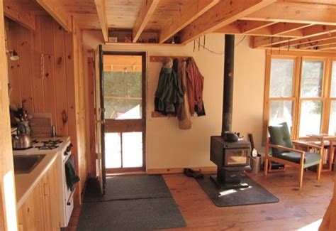 Diy Hand Built Off Grid Tiny Cabin Off Grid Cabin Plans Tiny Cabin