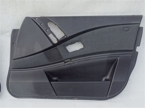 BOCZEK DRZWI PRAWY PRZÓD PRZEDNI TAPICERKA MATERIAŁ BMW E60 E61