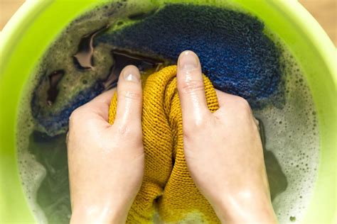 Como Tirar Mancha De Tinta De Outra Roupa