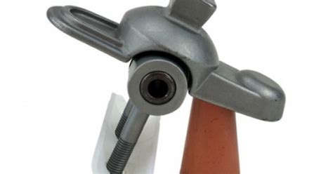ADAPTADOR E AMORTECEDOR PARA PÉ ARTICULADO DE PRÓTESE PEQUENO 22 25CM