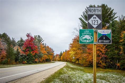 10 Beautiful Scenic Drives In Wisconsin To Take This Year Territory