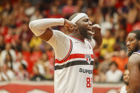 No MorumBIS Basquete Tricolor enfrenta o Brasília pelo NBB SPFC