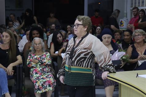 Legislativo de Penha presta homenagem às mulheres penhenses cinco