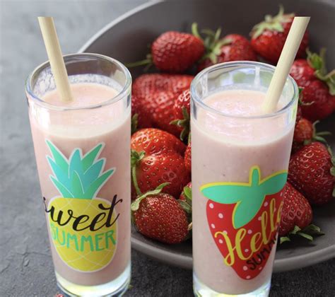 Strawberry Pina Colada Breakfast Smoothie Vegan Friendly Pots Planes