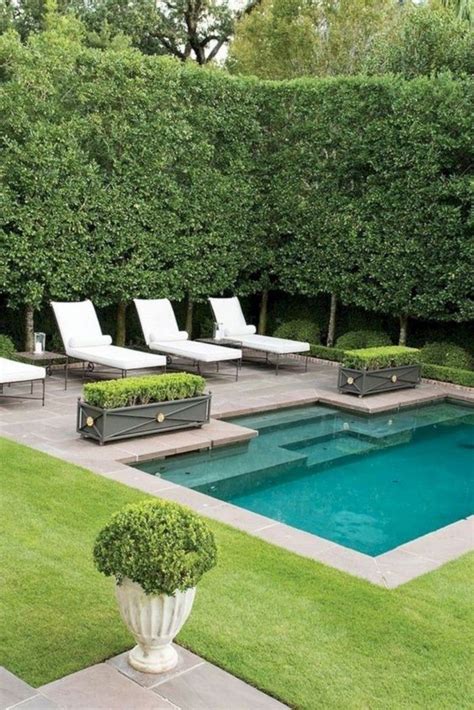 25 ideas para tener una piscina en patios y jardines pequeños Get the