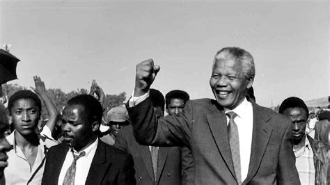 Nelson Mandela L Uomo Che Ha Sconfitto Il Razzismo Con Il Perdono