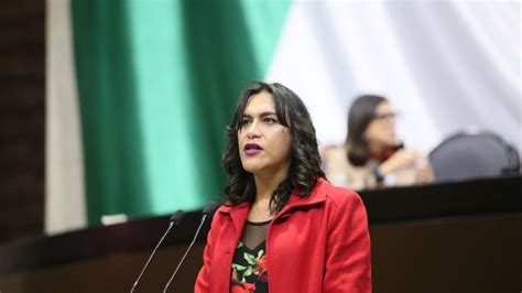 Diputada trans de Morena causa polémica por video íntimo en redes