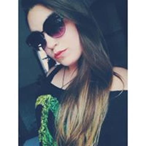 Stream Natália Pereira 58 music Listen to songs albums playlists