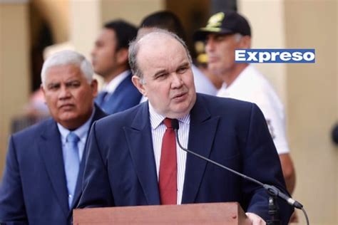 Rafael L Pez Aliaga Responde Con Todo A Detractores Que Critican Su Gesti N