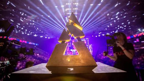 Na Vi Emerge As The BLAST Premier Fall Final Champions CS GO