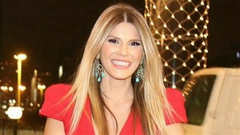 Melina Džinović poslije skandaloznog razvoda napustila Srbiju evo gdje
