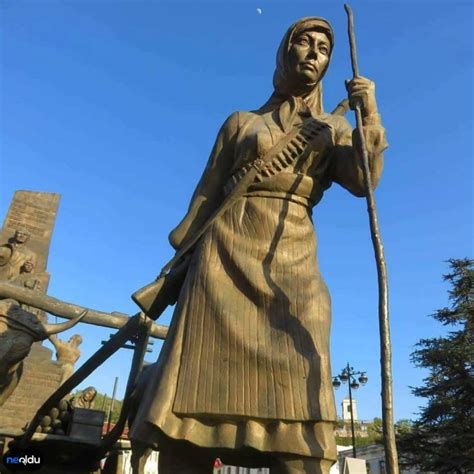 Şerife Bacı Kimdir Şerife Bacı Hikayesi ve Hayatı