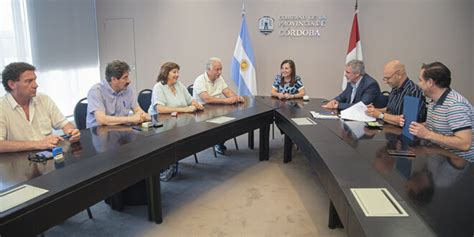 La Provincia acordó con Uepc aumentos salariales para cerrar la