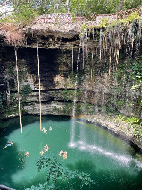 Excursión a Chichén Itzá el cenote Saamal y Valladolid con todo