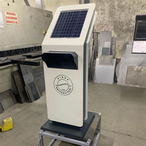 Can Metal Makine Güneş enerjili telefon şarj istasyonu