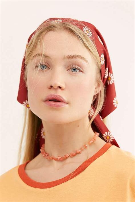 Daisy Print Triangle Bandana Scarf Hairstyles Bandana Hairstyles