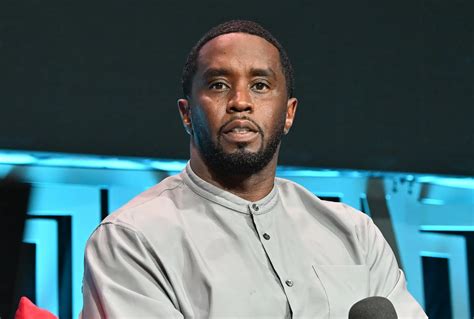 Sean Diddy Combs acusado de violação pela cantora Cassie Após anos