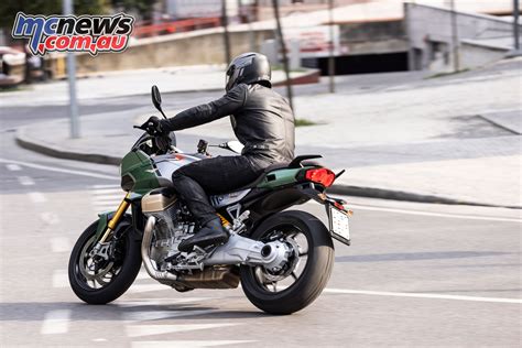Moto Guzzi V Mandello Deep Dive Full Specs And Feature List Mcnews