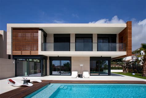 Aprender Acerca 101 Imagen Fachadas De Casas Con Ventanas Negras