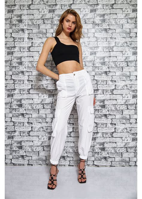 Kargo Cepli Jogger Pantolon Beyaz Tiffany Tomato