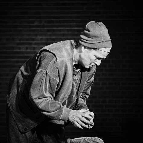 Premiere KEIN DACH ÜBER DEM LEBEN UND WIE ES DAZU KAM COMMUNITY art