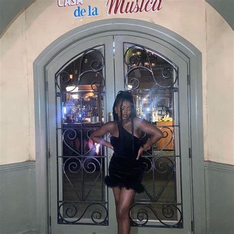 OLIVIA REIGN Olivia Reignldn Instagram Photos And Videos In 2022