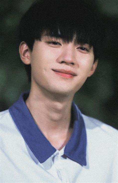 When I Fly Towards You 2023 Zhou Yi Ran As Zhang Lu Rang The