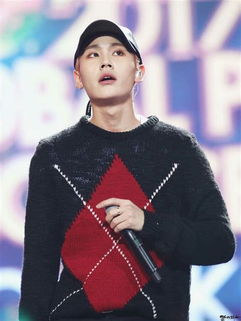 Pin By Archiana On Jung Ilhoon Btob Ilhoon Btob Korean Celebrities