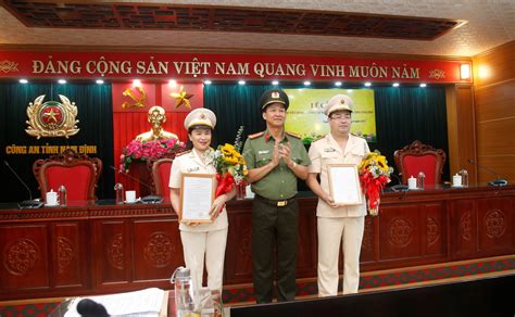 2 Phó Giám đốc Công an Nam Định và hàng trăm sĩ quan được nâng lương