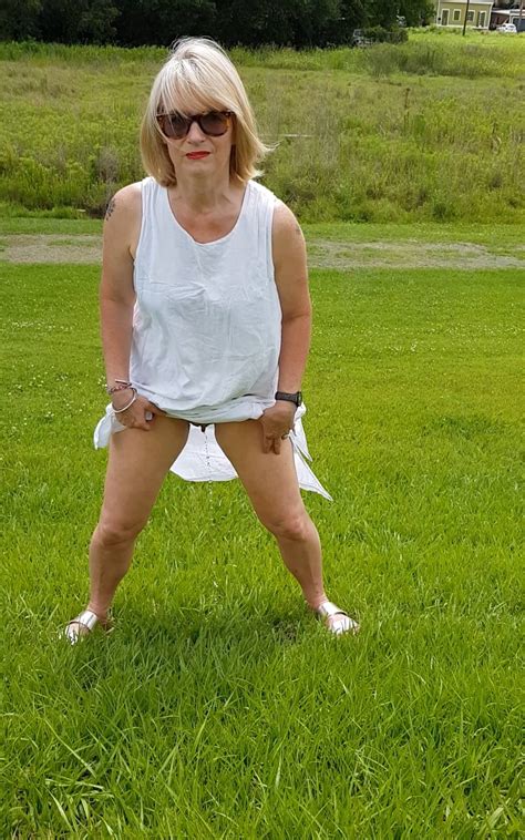 My Favourite Dress For Flashing And Pissing🤫 Scrolller