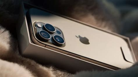 Appledan Skandal IPhone 15 Pronun Bataryası şişti