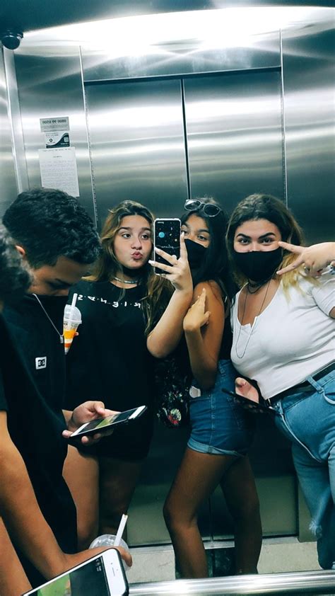 Pin de Natalia Canavarro em Salvamentos rápidos Garotas tumblr rosto