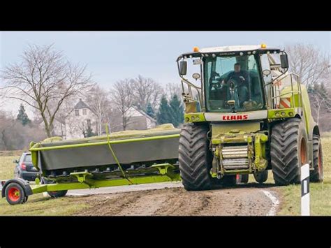 GPS Ernte Häckseln Claas Jaguar 950 6 Trecker im Einsatz
