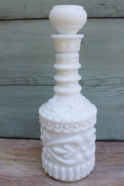 Vintage Milk Glass Genie Bottle Jim Beam Liquor Bottle Decanter W Stopper