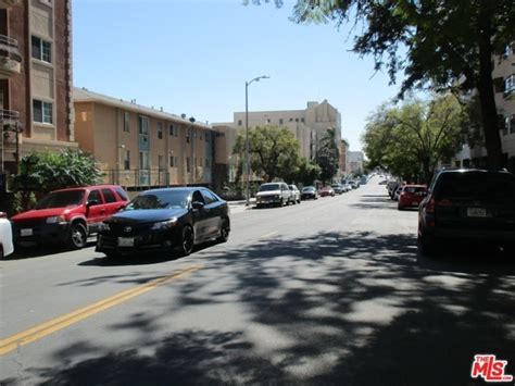 700 S Ardmore Ave 301 Los Angeles CA 90005 MLS 17 206720 Redfin