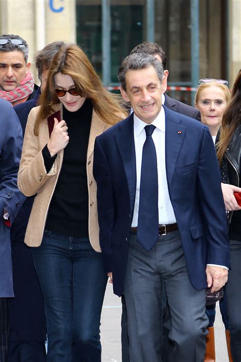 Photo Nicolas Sarkozy Et Sa Femme Carla Bruni Sarkozy Vont Voter Au
