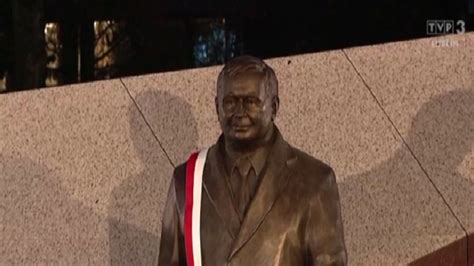 Pomnik Lecha Kaczyńskiego w Lublinie odsłonięty