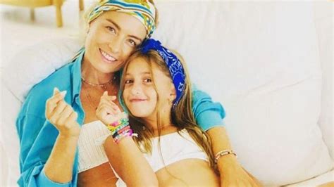 Angélica abre o jogo sobre filha seguir carreira artística Me dá