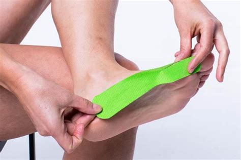 How To Tape A Bunion In Easy Steps With Curetape