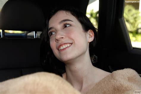 Giulia Wylde Giulia Wylde Nude Onlyfans Leaks The Fappening Photo