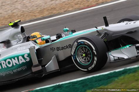 Lewis Hamilton Conquista La Pole Del Gp Di Germania 2013