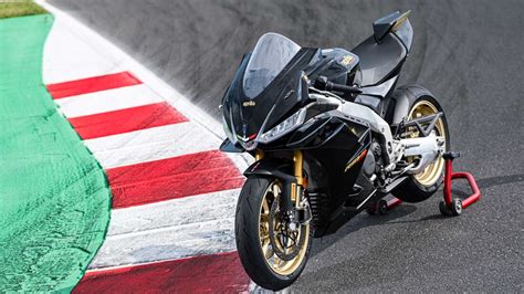 Pirelli Diablo Supercorsa V4 SP Und SC 2023 MOTORRADonline De