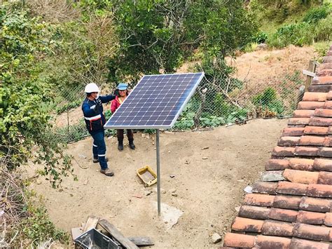 Paneles Solares Llegan A Las Zonas Rurales Hora