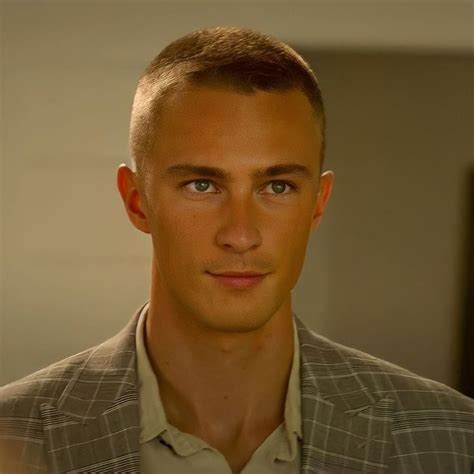 Drew Starkey Drew Starkey Shirtless Hottest Guy Ever Rafe