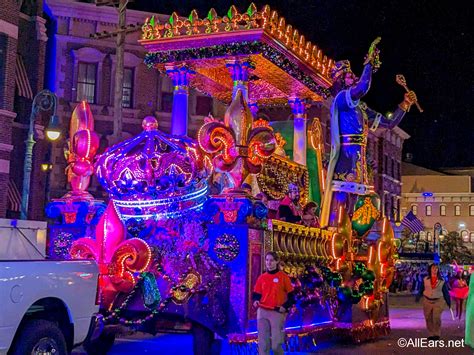 Universal Orlando Announces 10 MAJOR Celebrities And NEW Snacks Are