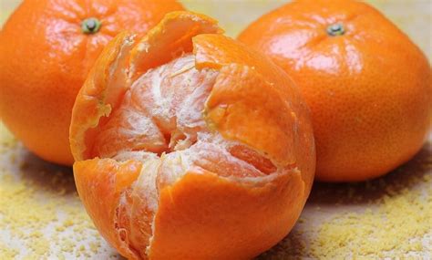 C Mo Hacer Una Infusi N De C Scara De Mandarina Valeriana Y Manzanilla